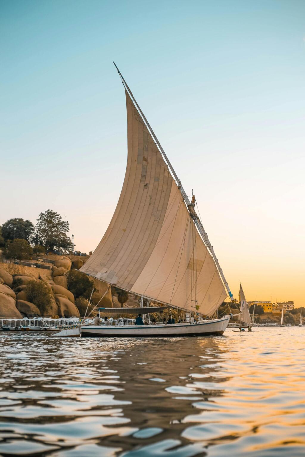 Lake Nasser Cruise - Top Class Egypt Travel